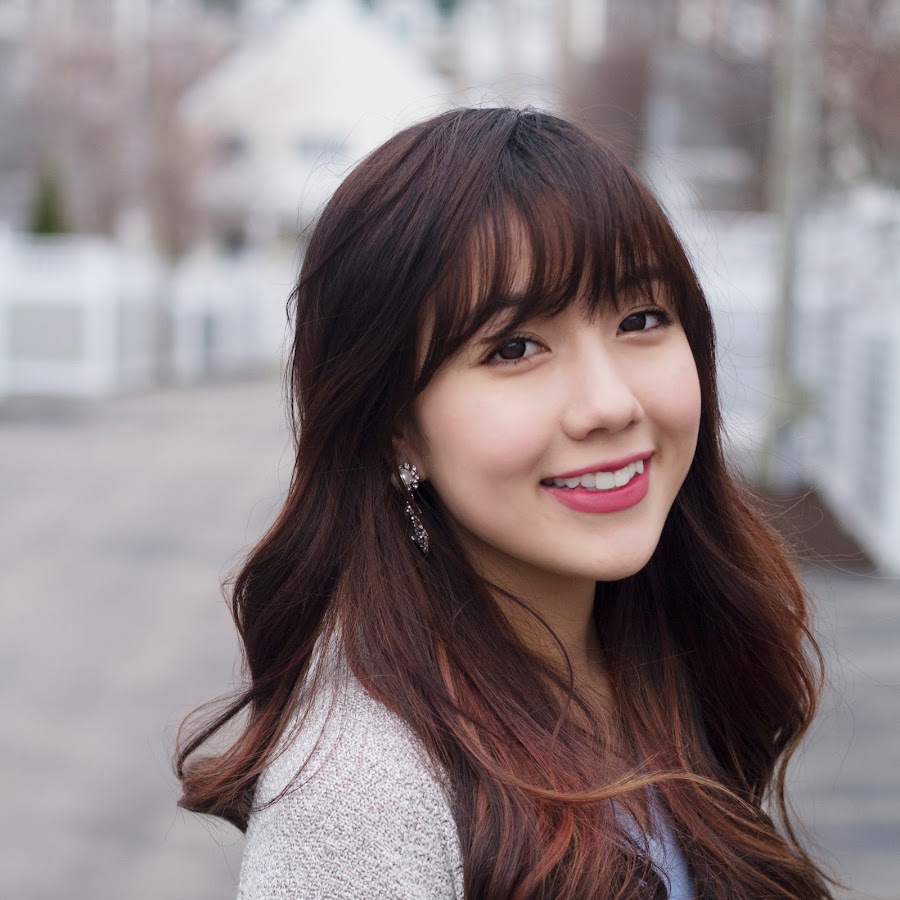 Hot girl Mie Nguyễn hớ hênh hở hàng cực nuột